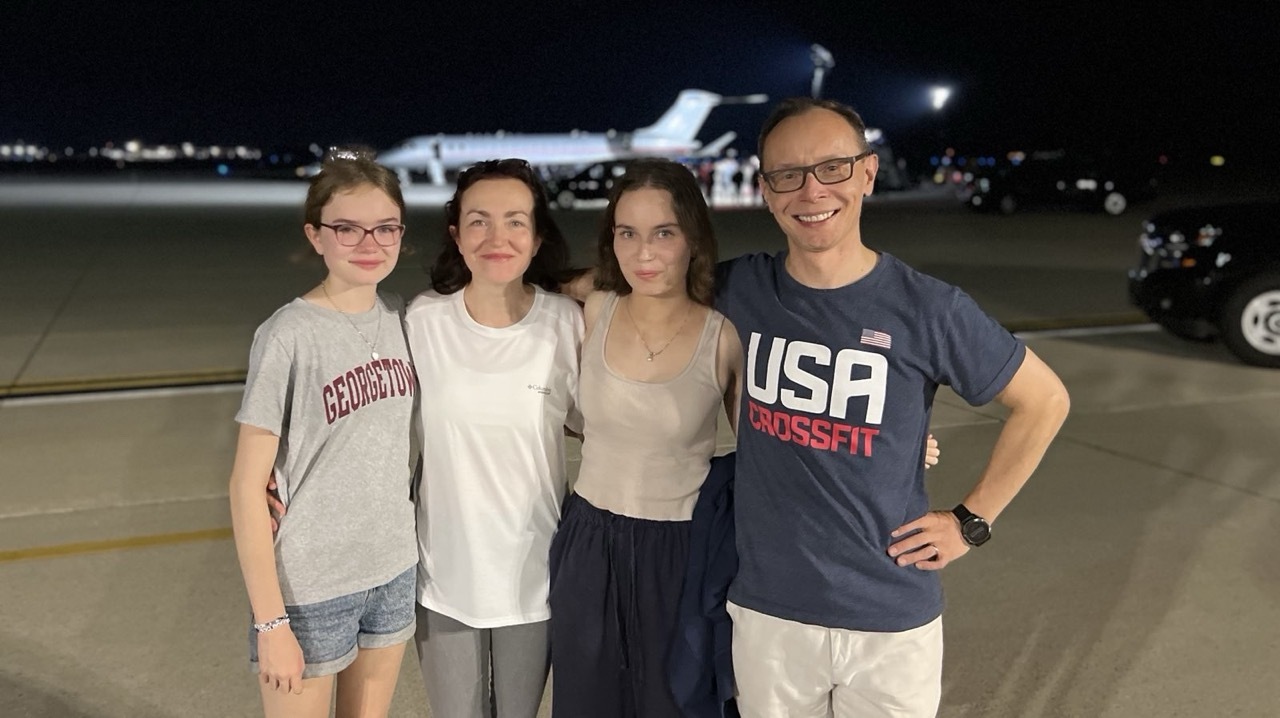 Journalists in Trouble: Alsu Kurmasheva Freed in Historic Prisoner Swap ...